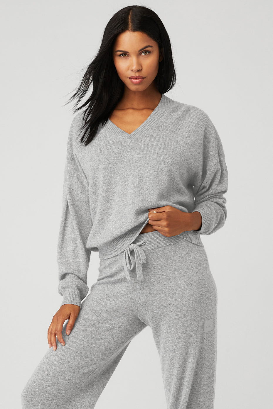 Alo Yoga Cashmere V-Neck Pullover Top - Dove Grey Heather